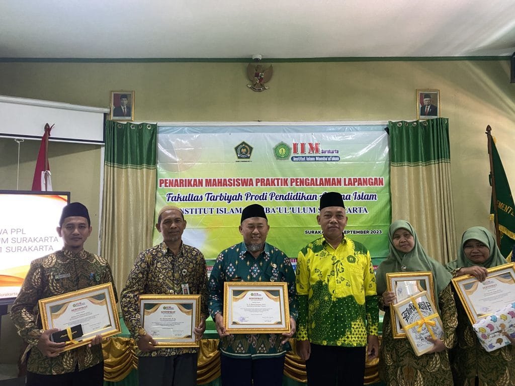 Fakultas Tarbiyah - Institut Islam Mamba'ul 'Ulum Surakarta